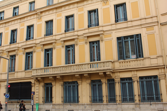 PlumSiena: What is French Blue?