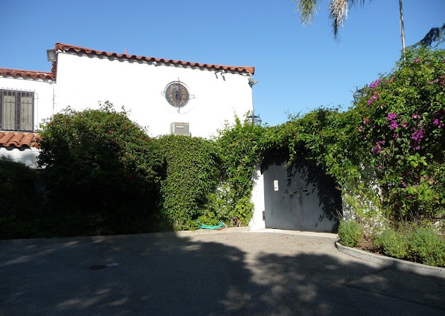 Luxury houses, villas and hotels: Falcon Lair