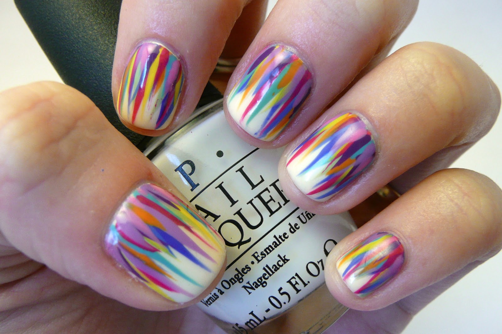 Casa de Polish: Colorful Feathery Striped Nails