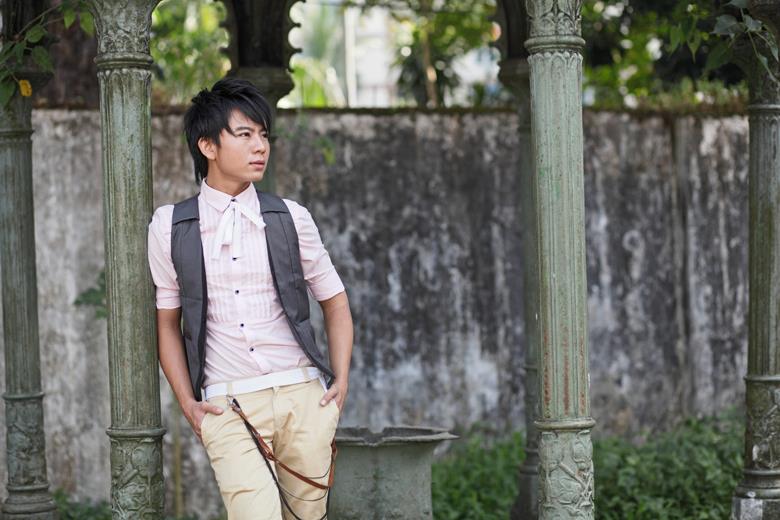 M y a n m a r H u n k s: Aung Thiha by Photo Phone Myat Htoo