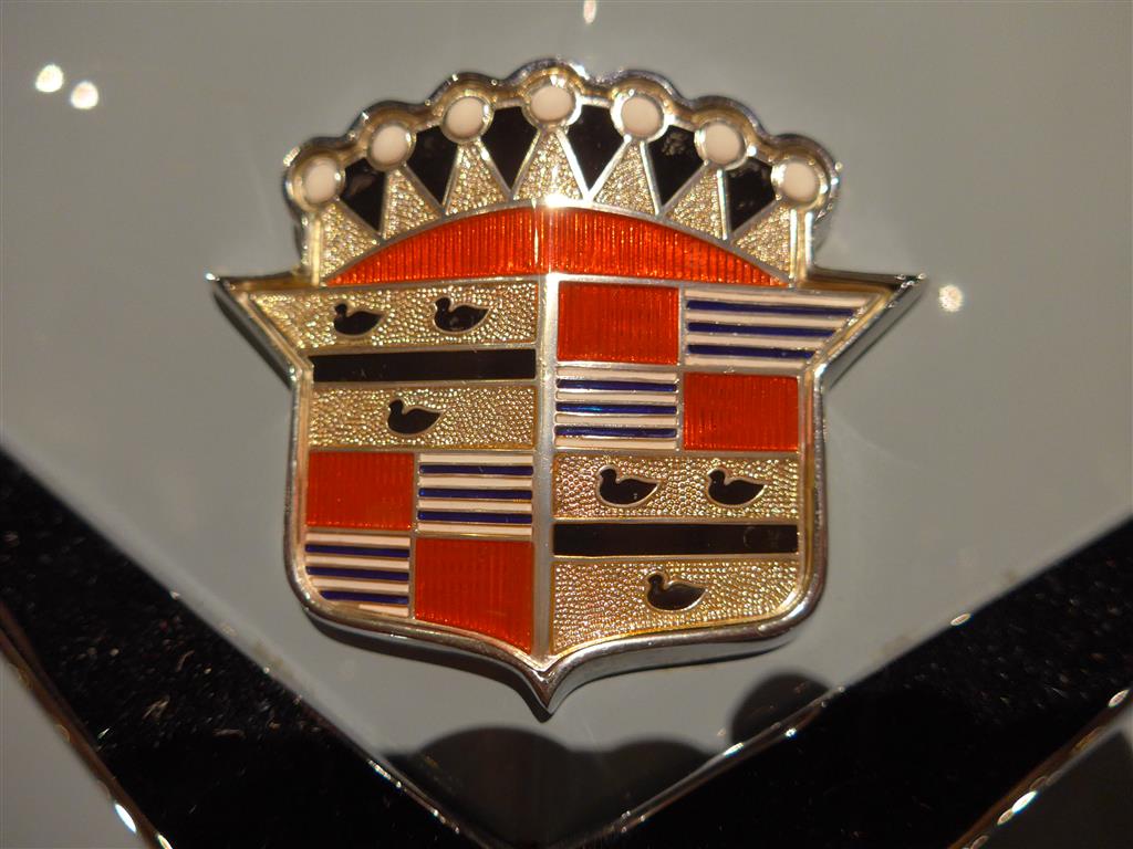 American Auto Emblems: CADILLAC
