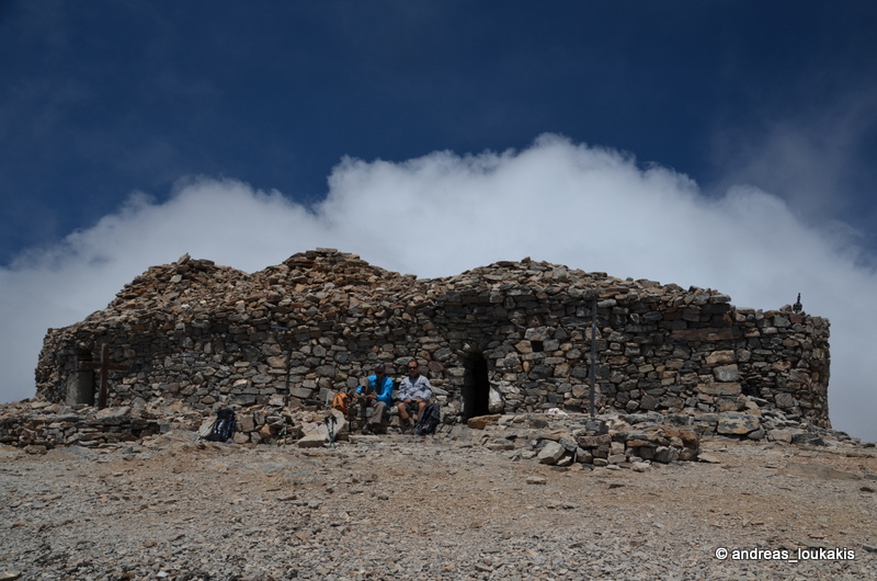 EXPLORE MOUNTAINS: ΣΤΗΝ ΚΟΡΥΦΗ ΤΗΣ ΚΡΗΤΗΣ (ΤΙΜΙΟΣ ΣΤΑΥΡΟΣ ΨΗΛΟΡΕΙΤΗ ...