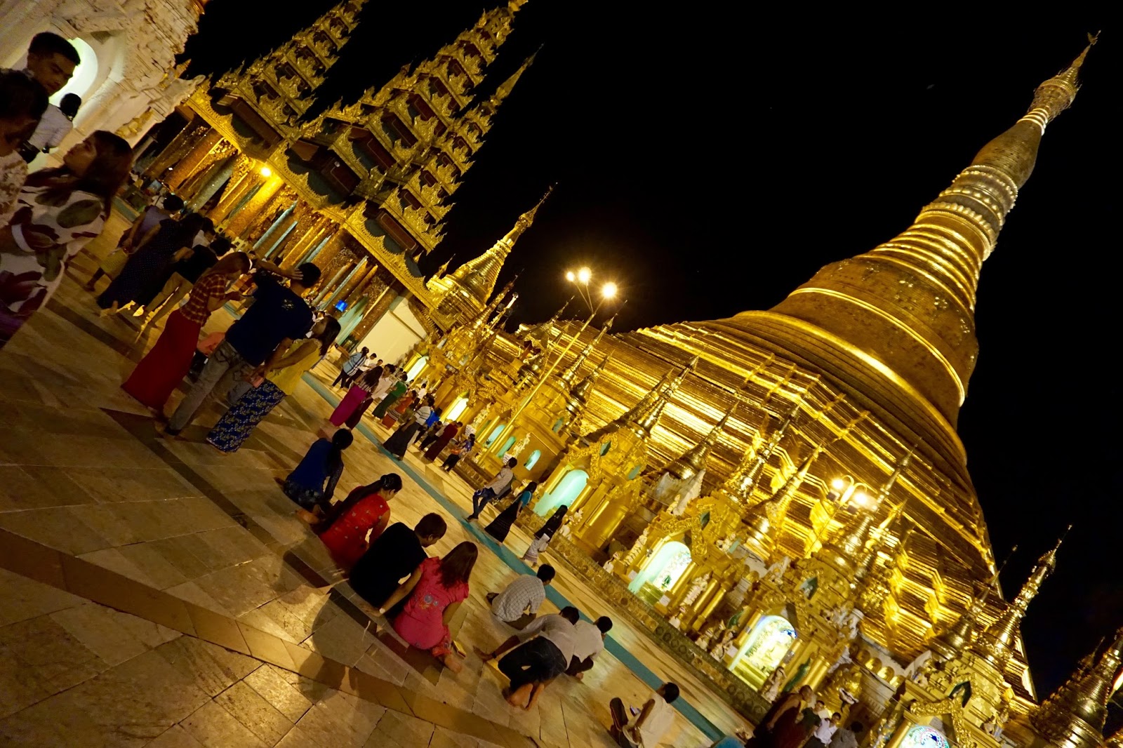 A Visit to the "Crown of Burma": Yangon's Shwedagon Pagoda - Vikingess ...