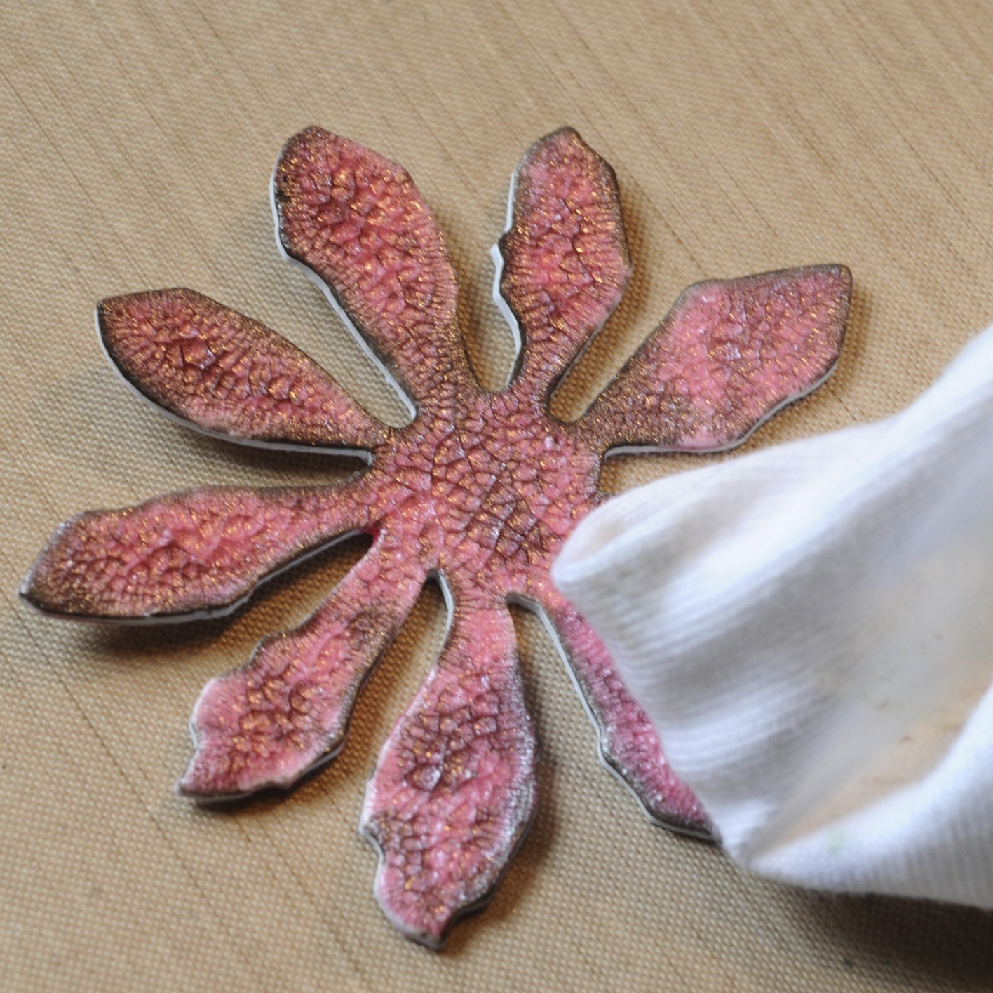 Creative Inspirations Paint: crack your shimmer...