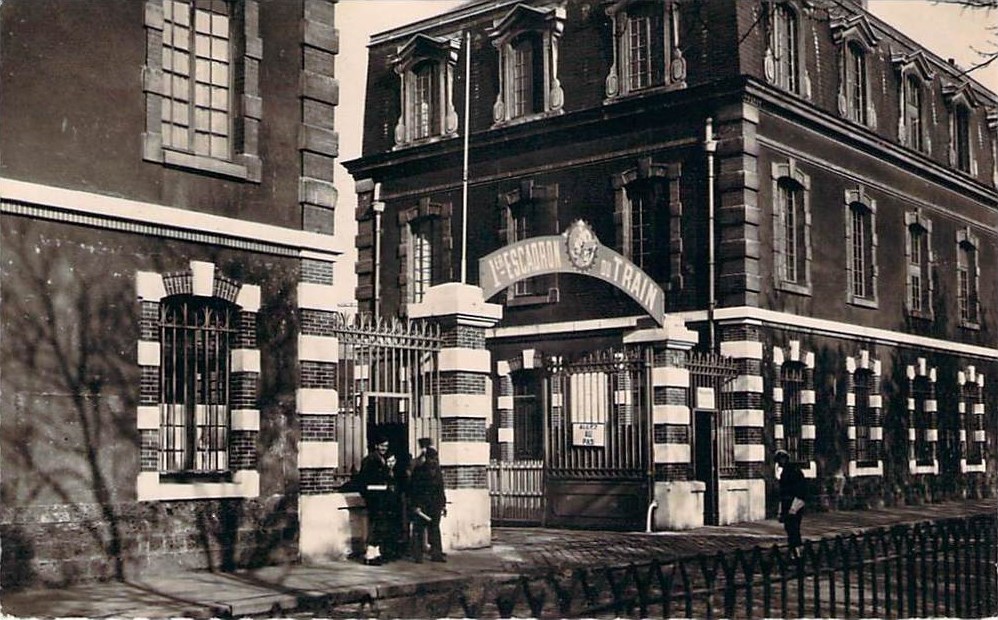 Paris-bise-art : Caserne Dupleix