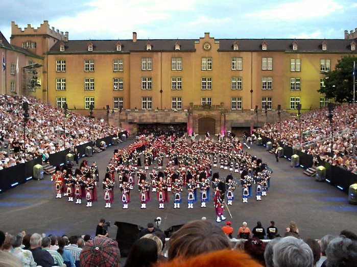 Victoria Police Bands' Blog: DRESSED TO KILT: Speaking with Leading ...