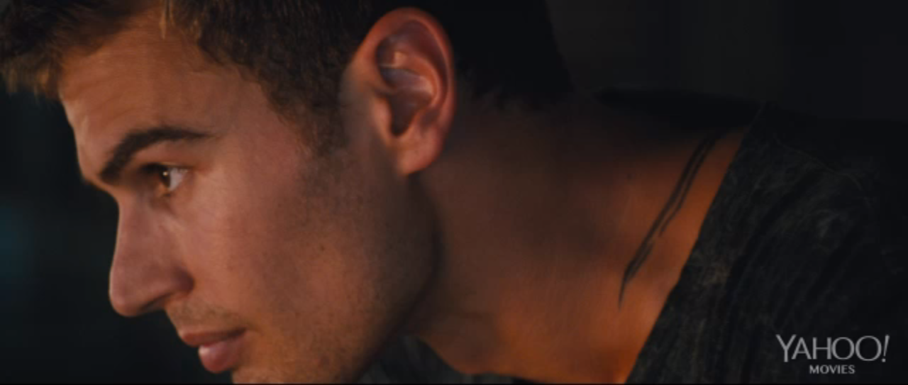 The Divergent Life: WATCH: First DIVERGENT Movie Clip - Featuring HOT ...