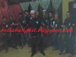 Perigi Timur: Terbaru !!! Foto Pengganas Dan Talibarut Tersebar