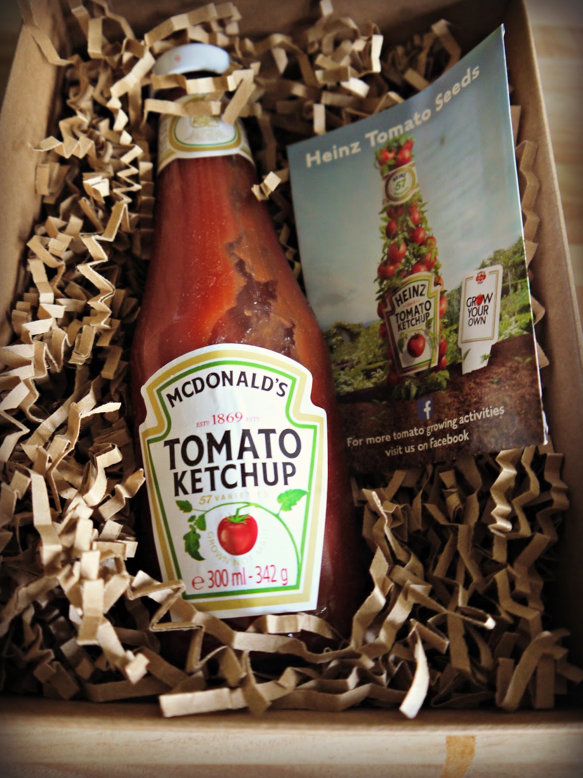 Inside The Wendy House Heinz Tomato Ketchup Grow Your Own Campaign inside-the-wendy-house-heinz-tomato-ketchup-grow-your-own-campaign