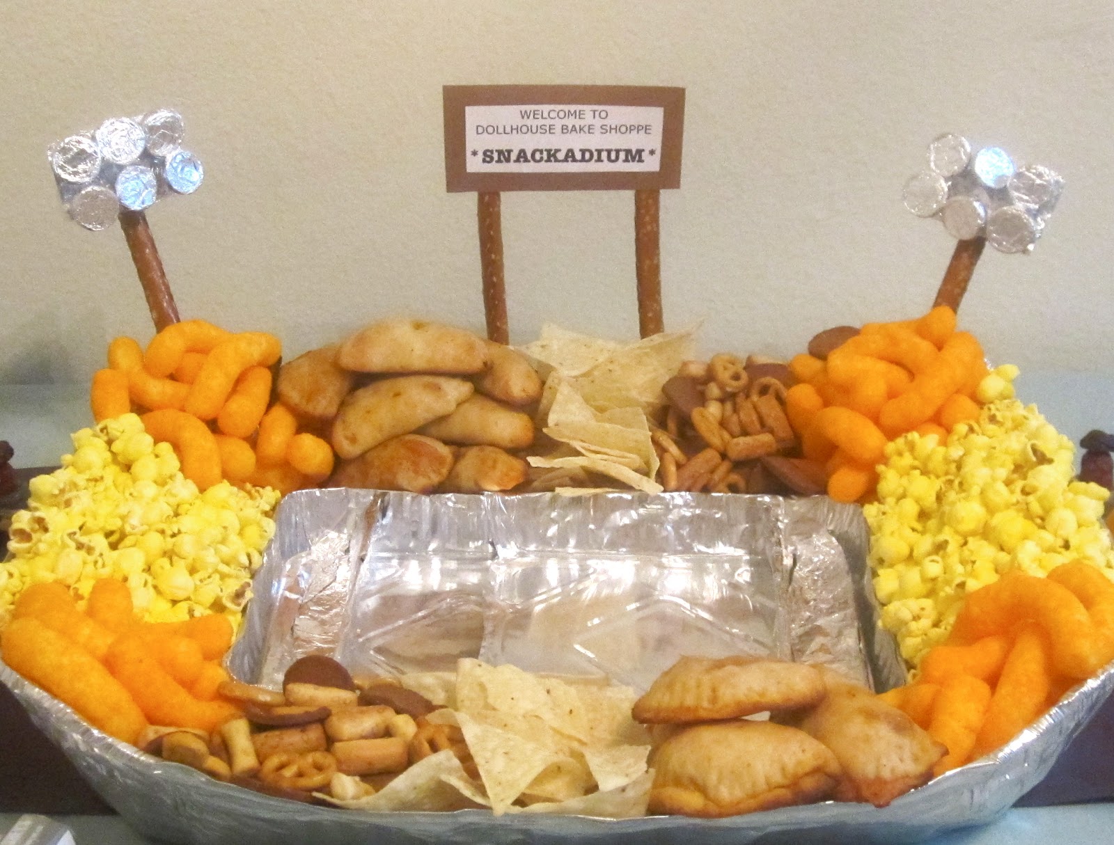 Edible Football Stadium: "Snackadium"! - The Lindsay Ann