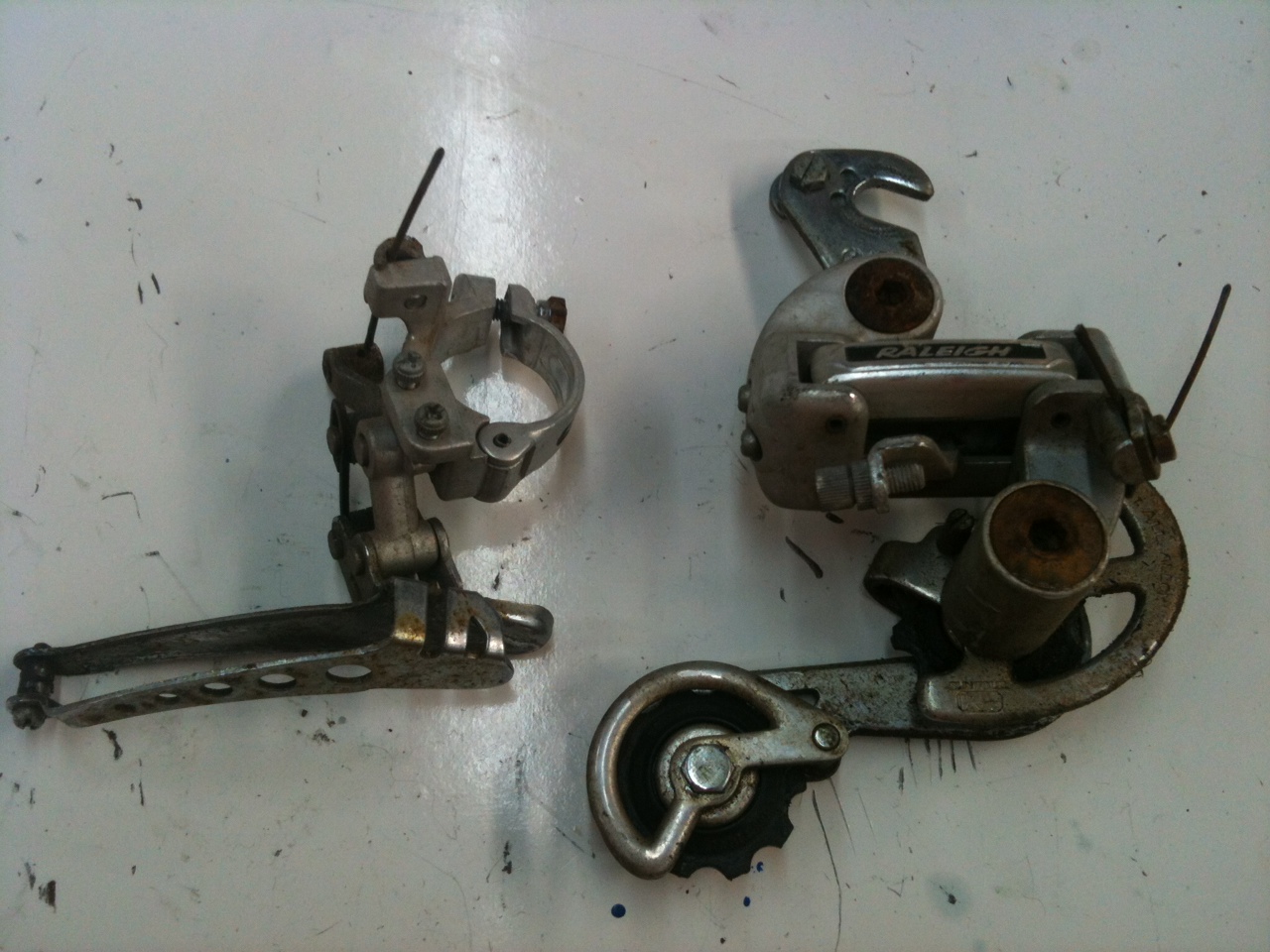 John's Bicycle Restorations: Craig's Raleigh Grand Prix Restoration