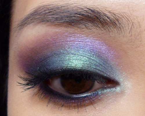 The Makeup Box: Dragonfly Wings: Iridescent Smoky Eye