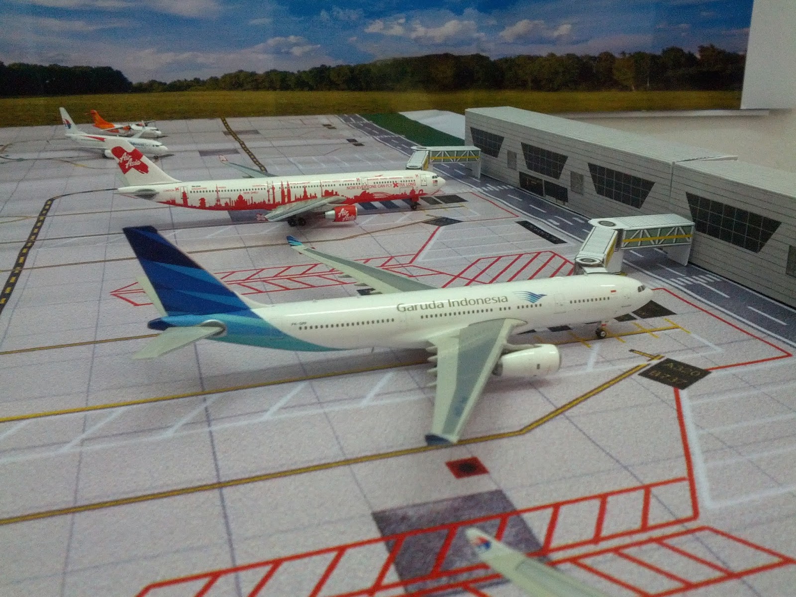 Model Airplane - Diorama - Model Airport - GSE : Diorama Airport 1 ...