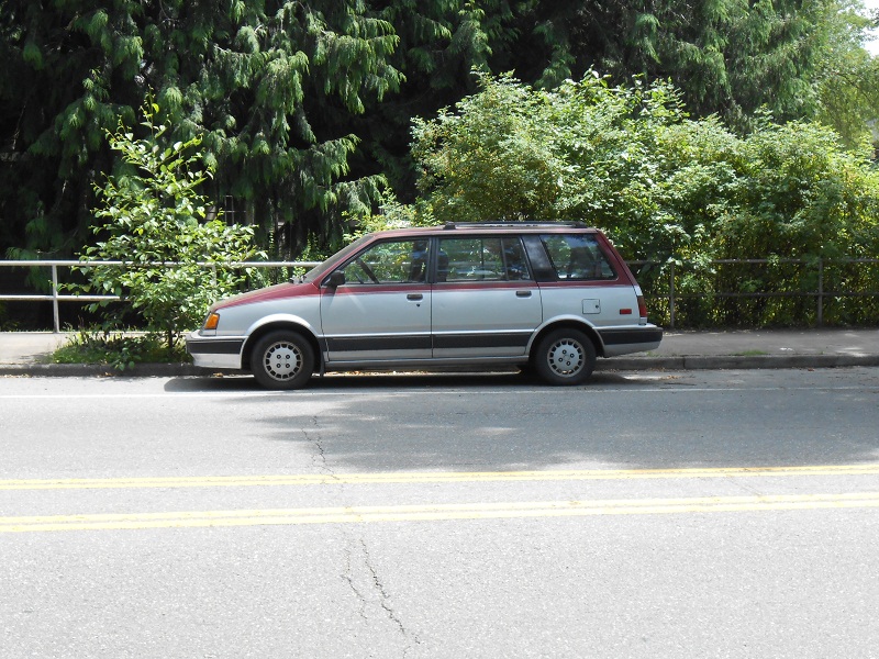Seattle's Parked Cars: 1990 Colt Vista Wagon