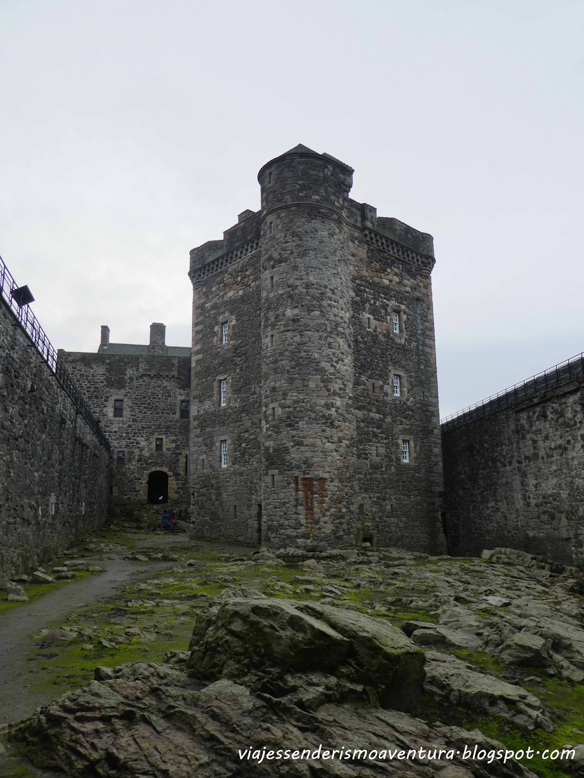 Viajes, senderismo y aventura: Blackness Castle - Falkirk - Escocia