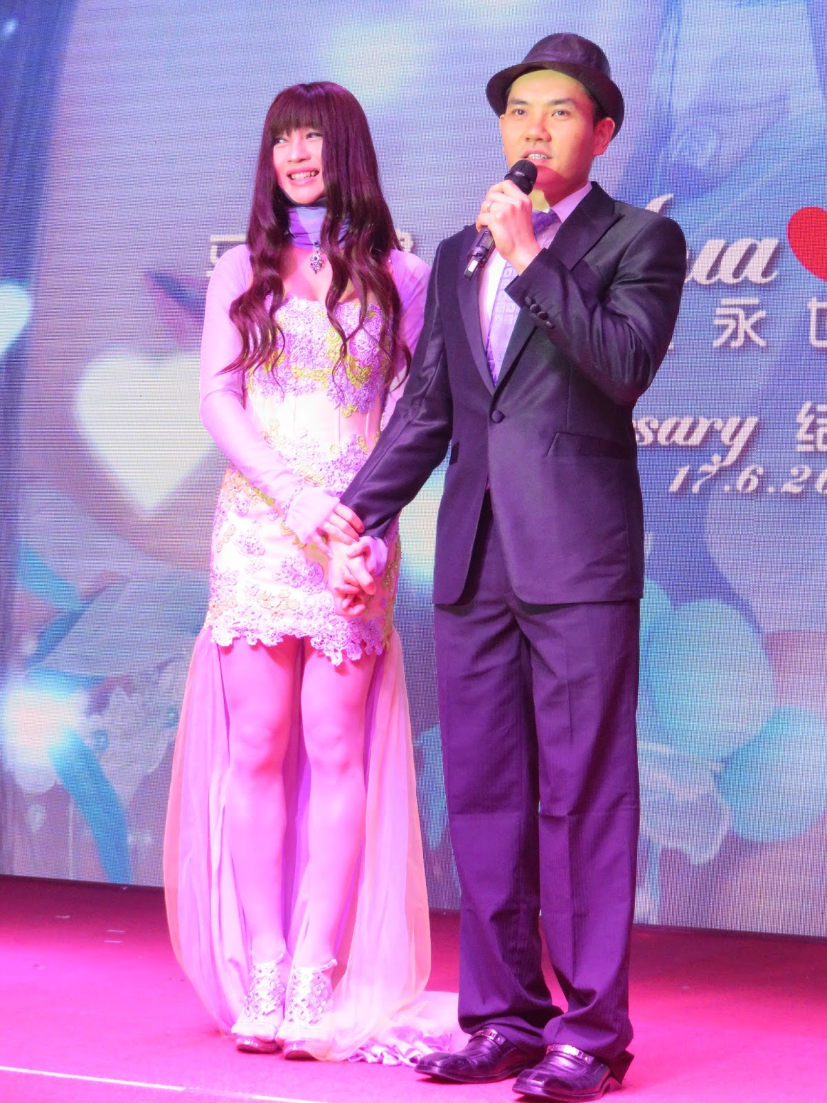 Kee Hua Chee Live!: JESSIE CHUNG AND JOSHUA BEH CELEBRATE 10TH WEDDING ...