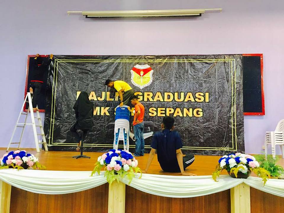 SMK SERI SEPANG: Persiapan Majlis Graduasi SMK Seri Sepang 2017