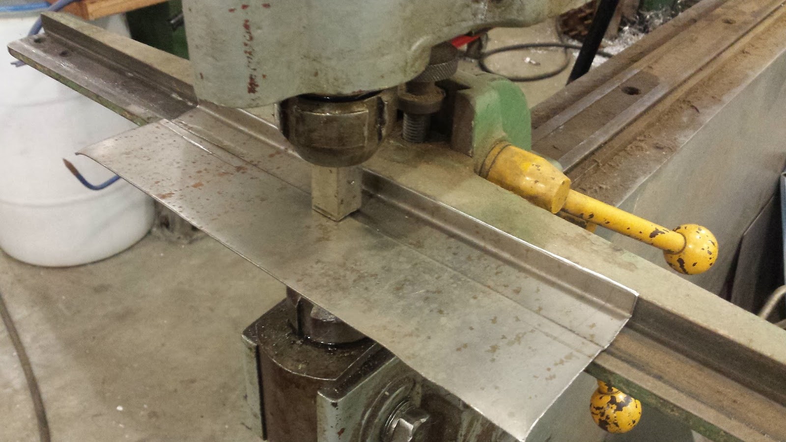 Vintage Metalworks: Model A cowl patch...