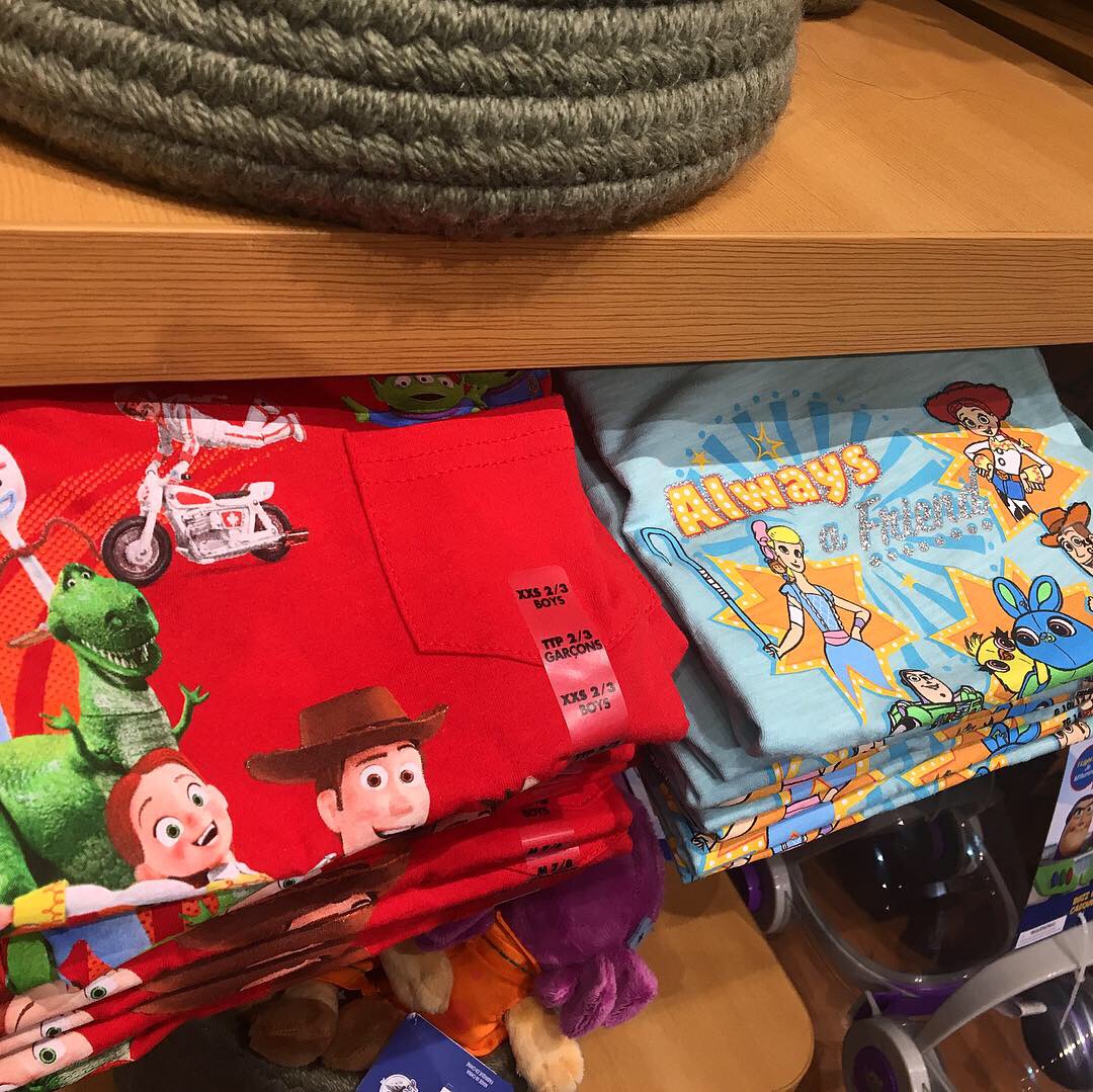 Dan the Pixar Fan: Events: The Disney Store Toy Story 4 Merchandise ...