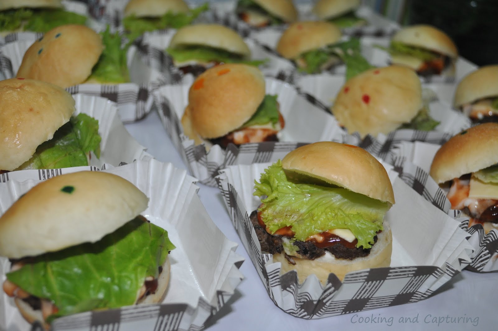 Angeles City and Beyond: Home-made Mini Burgers