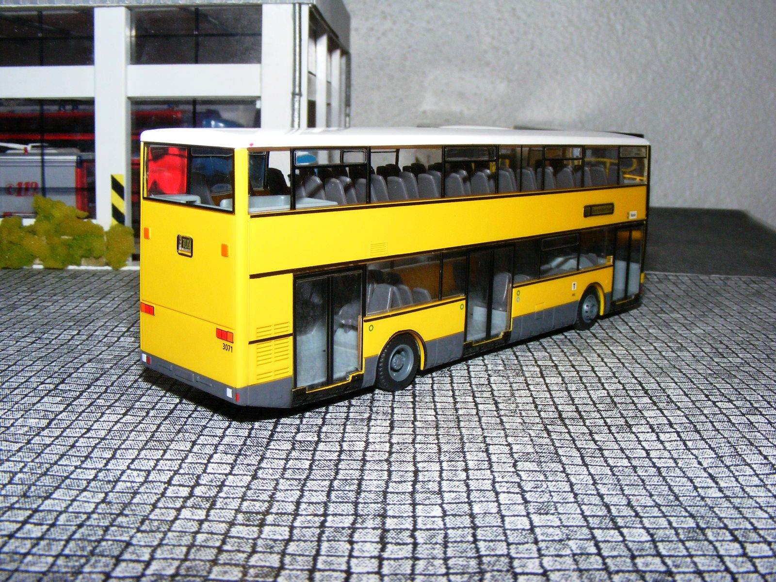 PORTUGAL BUSES DESIGN: BVG - MAN DN95