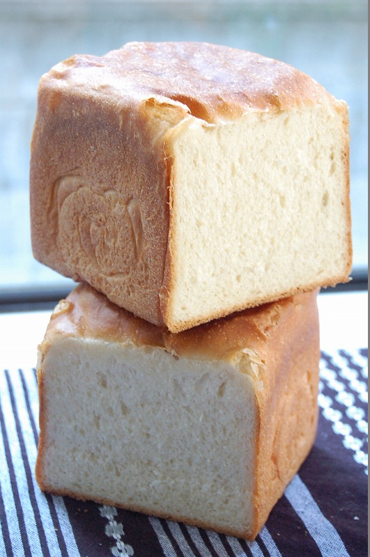 Ko-Bo: Shoku-pan (Milk Hokkaido loaf)