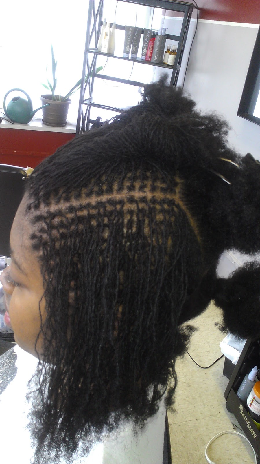 NaturalNikkiDST's Sisterlocks Blog: Day 2 of SISTERLOCK INSTALL