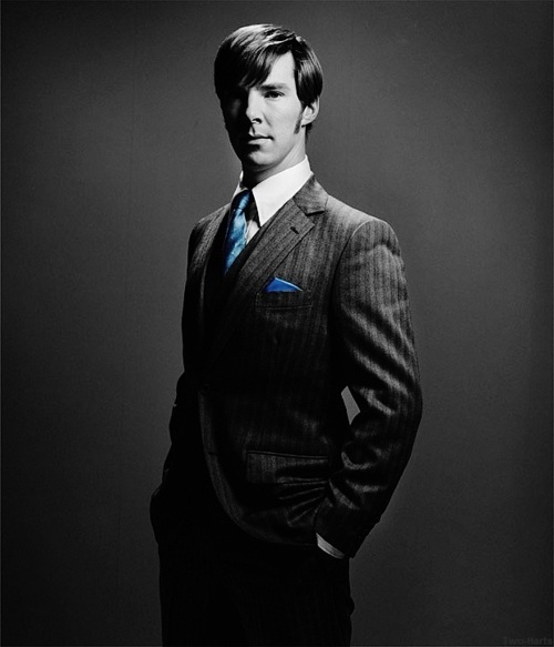 This is how I like my "Batch' Peter Guillam style and sexy as a MOFO ...