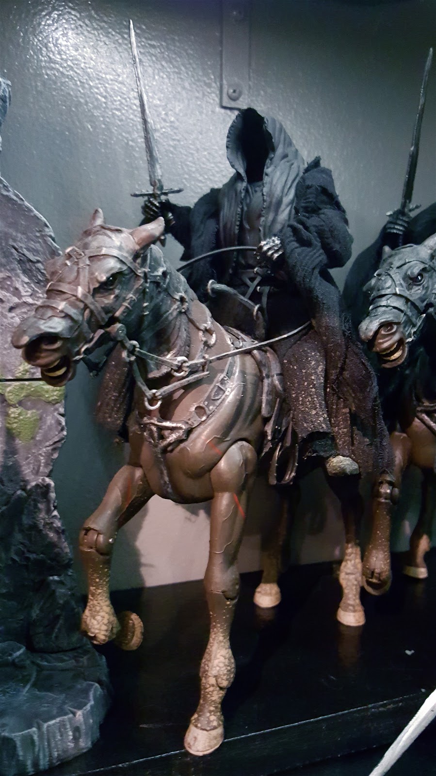 The Outer Heaven: The Lord of the Rings Display