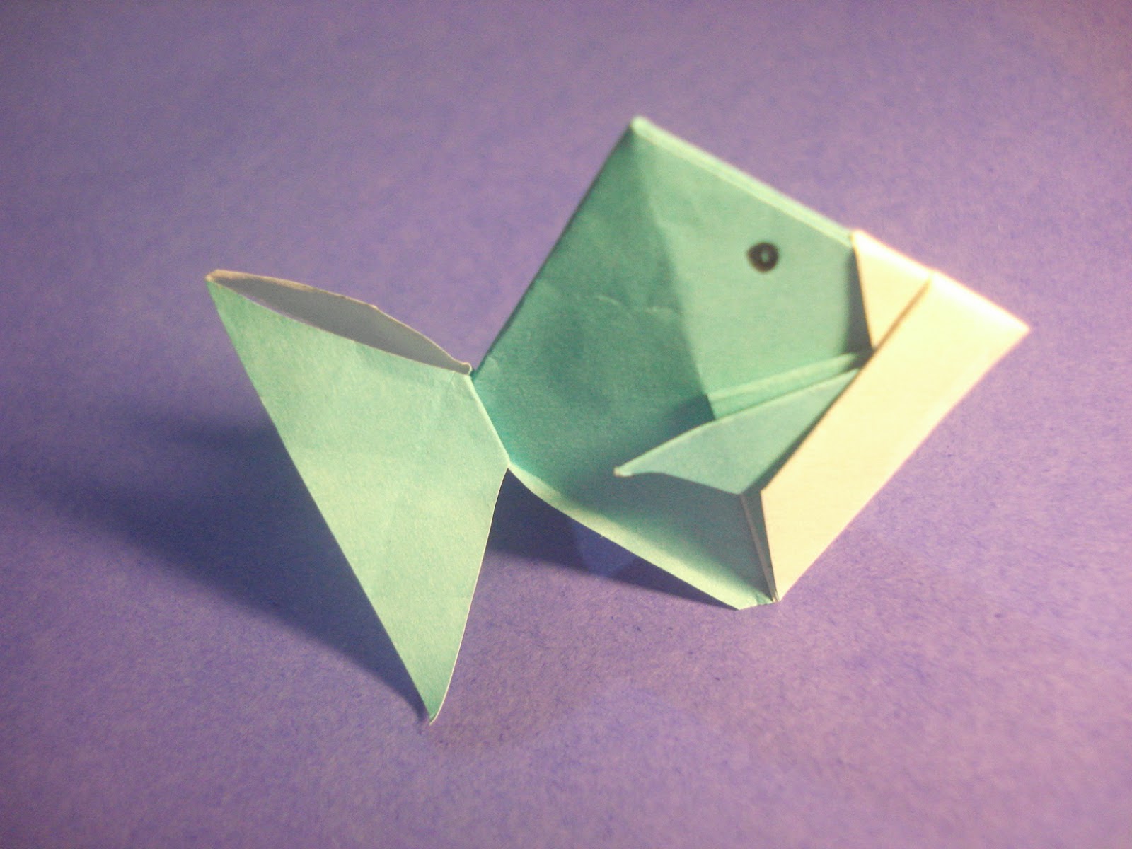 ORIGAMI: Mãos a dobra!: Peixe!