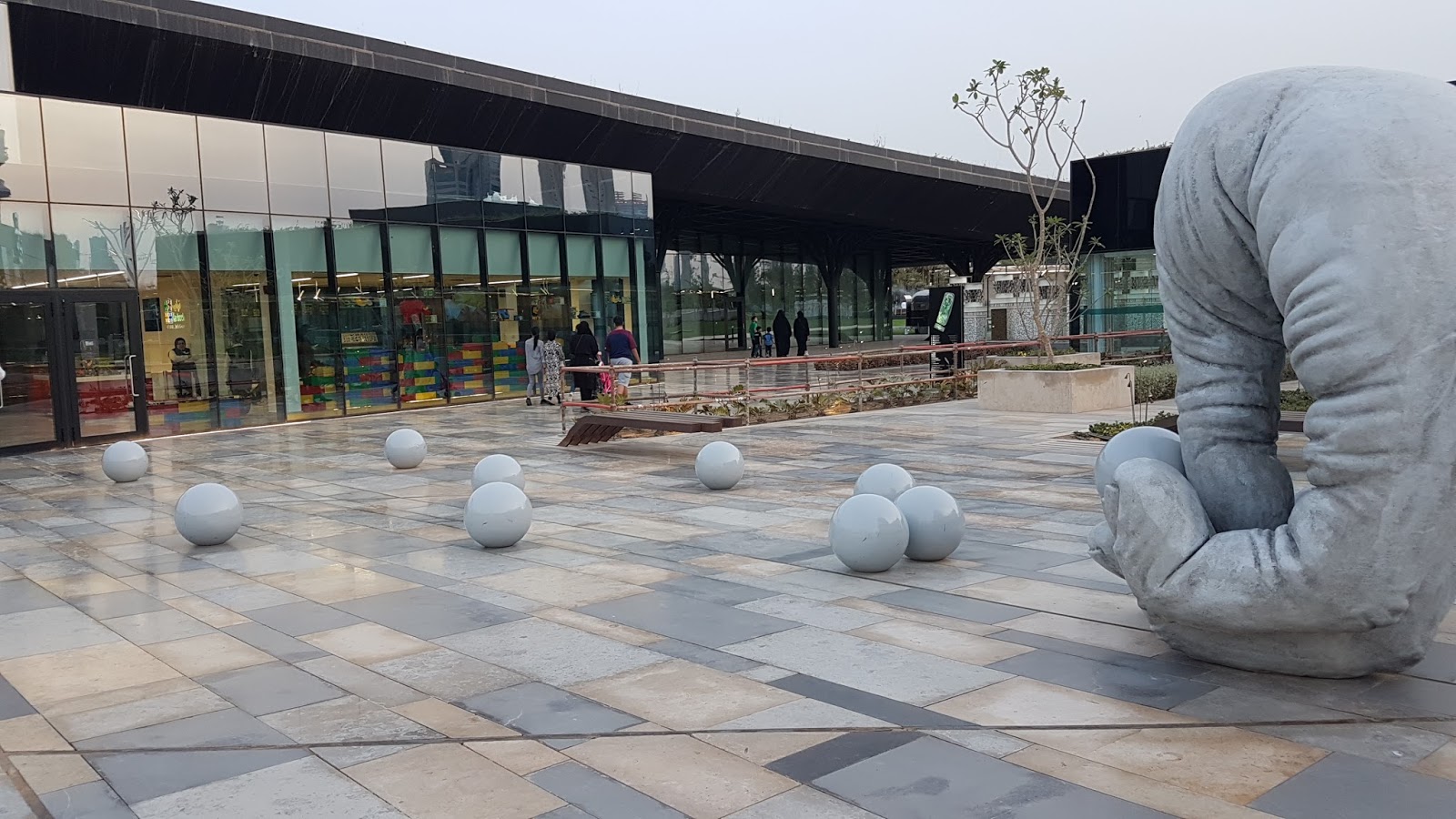 Life in Kuwait Blog: Al Shaheed Park shows elements of the Past