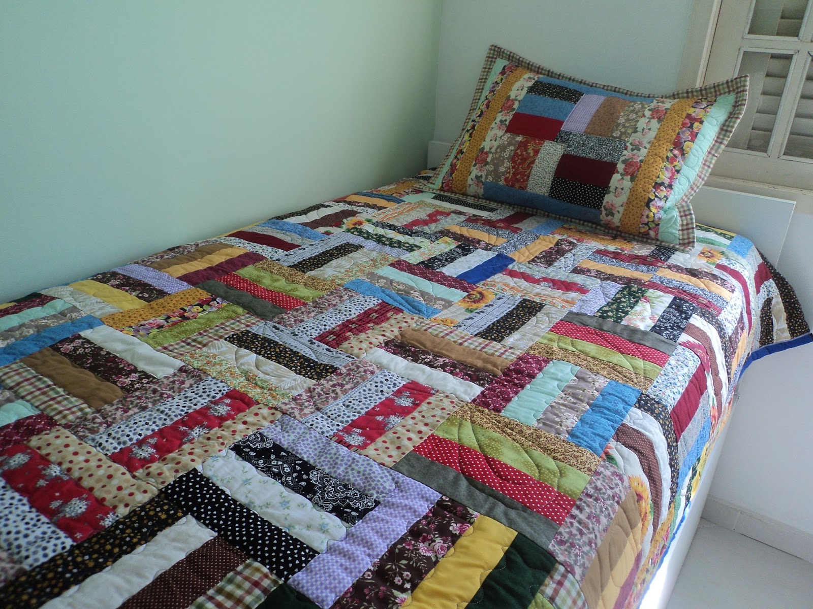 Retalhos Tropicais: Colcha de retalhos solteiro