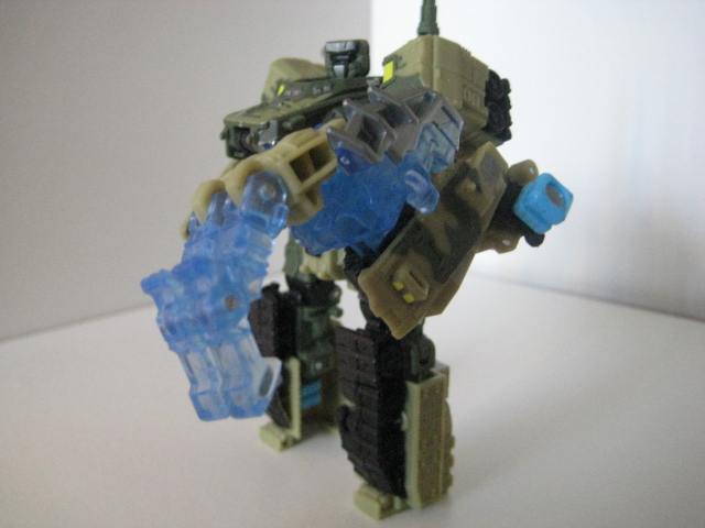 ChCse's blog: Toy Review: Transformers PCC Heavytread w/ Groundspike
