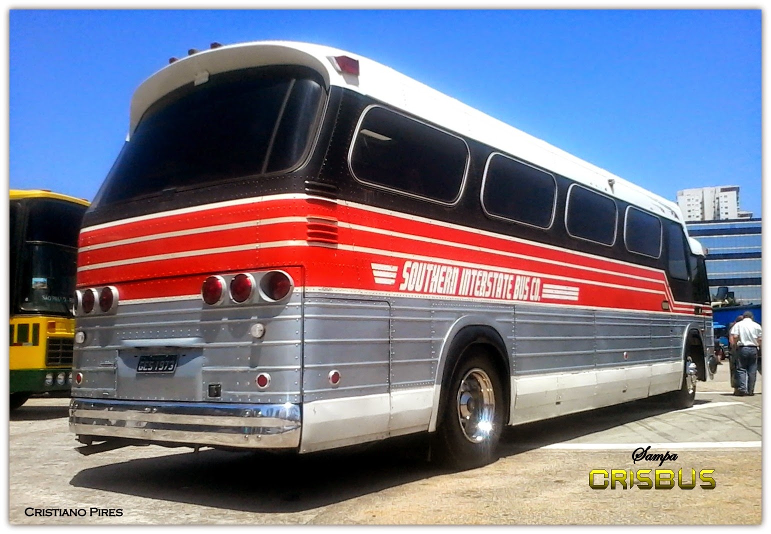 CRISBUS : GMC PD 4107- GMC Detroit Diesel