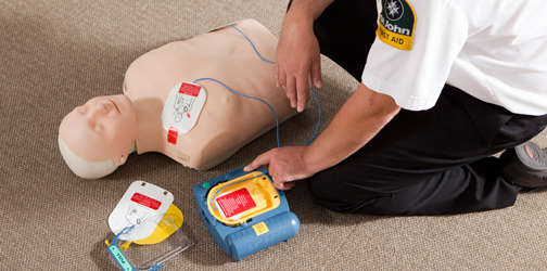 The Medical Journal: How to use an AED machine the right way!