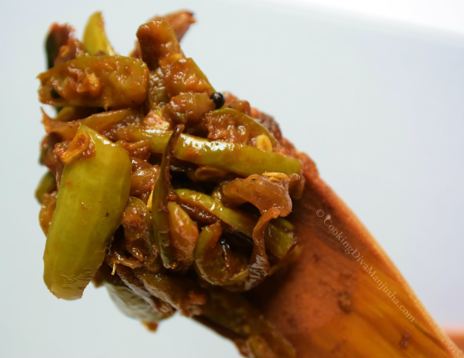 Kovakka Mezhukkupuratti Kerala style (2 methods)|Ivy Gourd stir fry ...