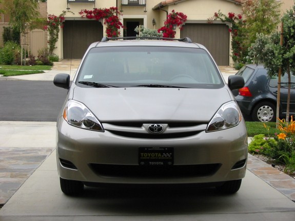 Toyota Sienna Background Desktop Images
