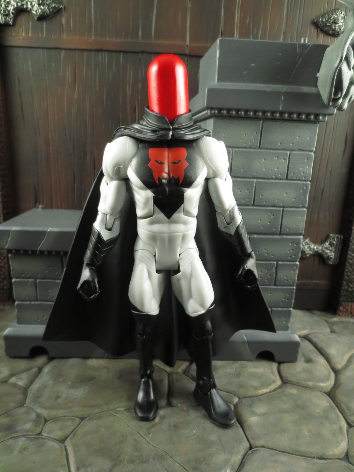 Action Figure Barbecue: Action Figure Review: Red Hood from DC Universe ...