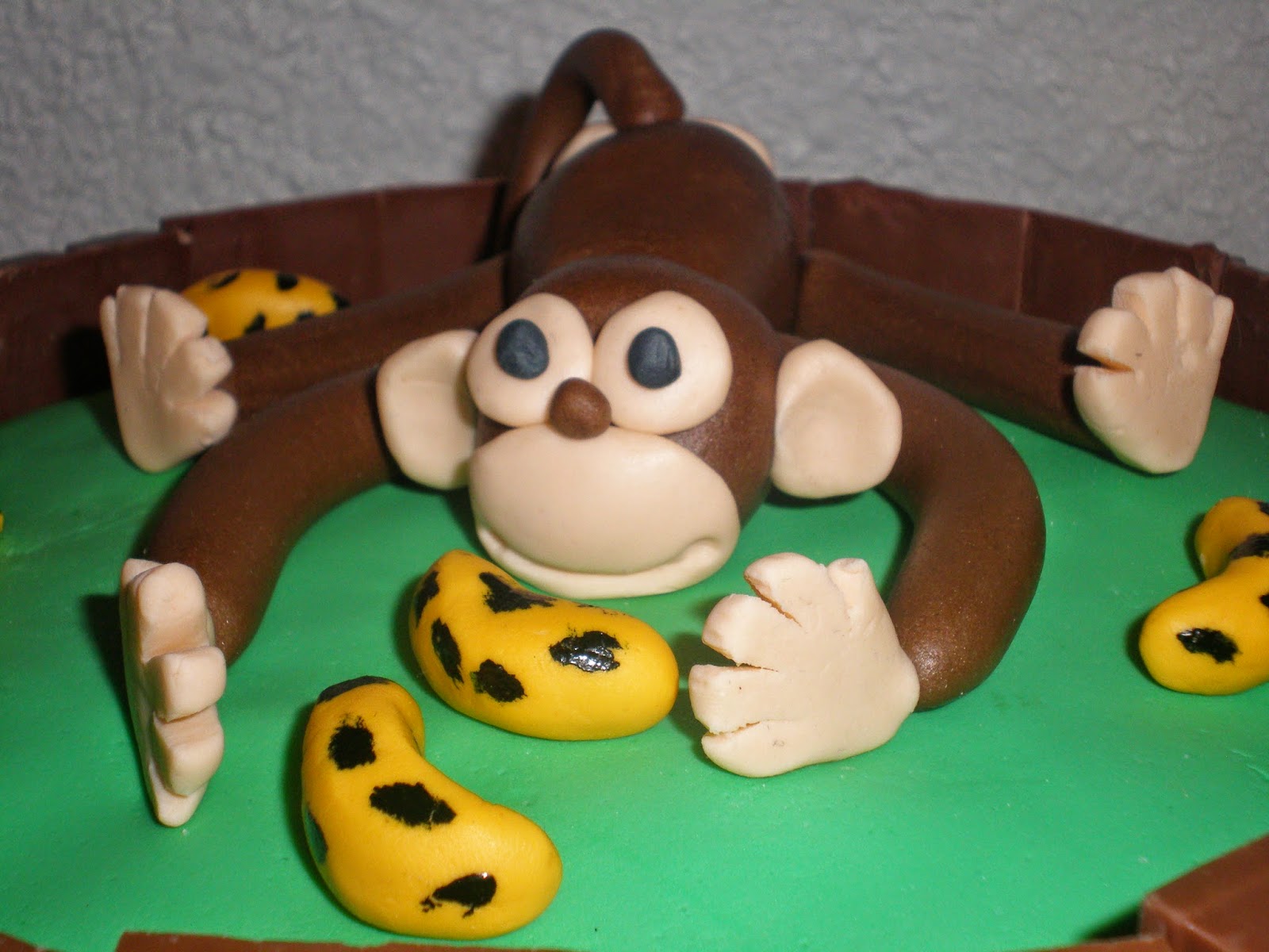 Tarta mono rey de los plátanos Kit-kat Fondant ~ Genzo en Masterchef