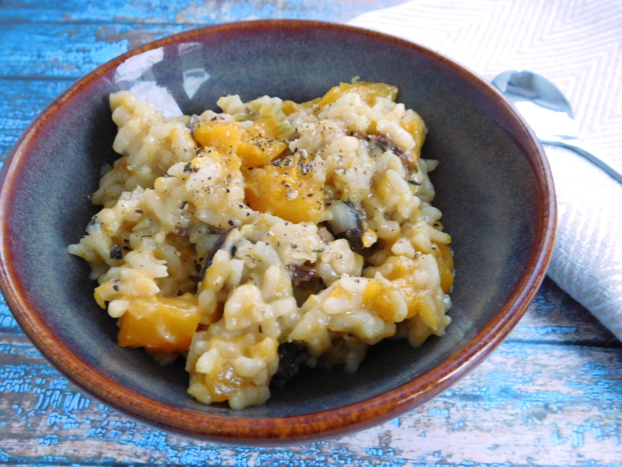 37 Cooks: Instant Pot Risotto with Butternut Squash and Dried Mushrooms