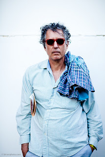 Contemporary Art Through the Eyes of Emma and Zoe: Art 21: "Humor"