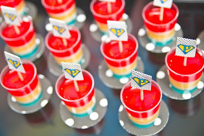 Larissa Another Day: Superman Party: Layer Jell-O Cups