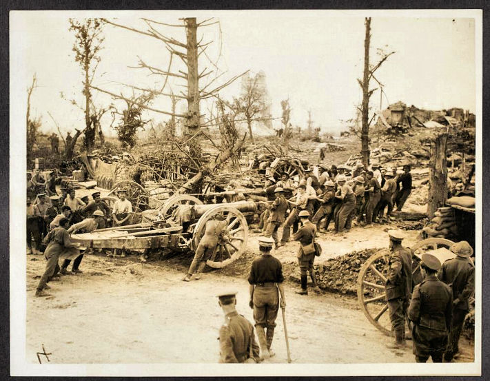 Roads to the Great War: 10 Striking British Official First World War ...