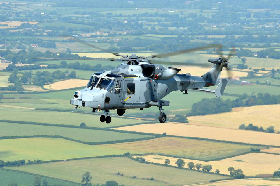 AgustaWestland AW159 Lynx Wildcat Battlefield Reconnaissance Helicopter ...