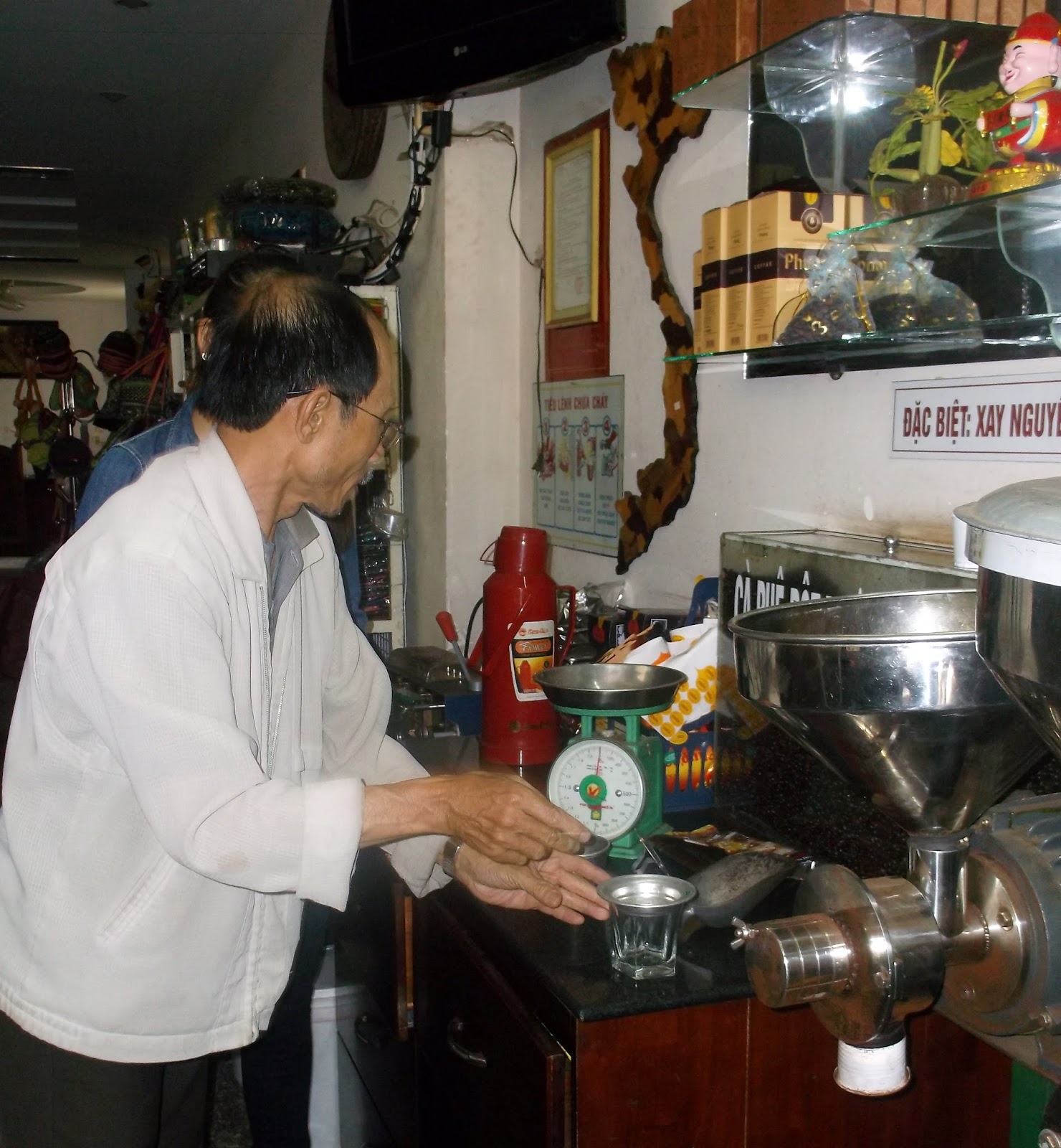 We Live In The Country!: Good Morning Vietnam! Part 10: Buon Ma Thout ...