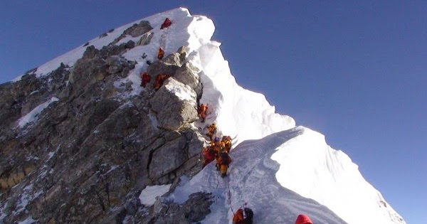 Jalur Pendakian Gunung Cartenz | Pengetahuan Wisata Gunung Indonesia