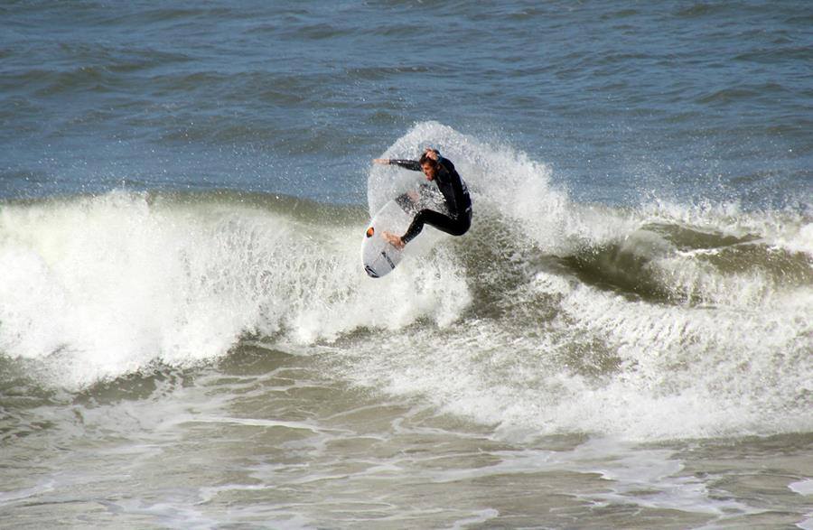 Felipe Suárez es el nuevo campeón argentino de surf