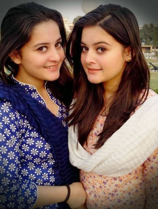 Pakistani female stars and their sisters