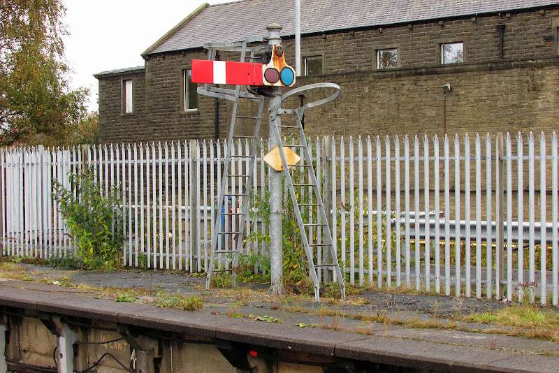 47s and other Classic Power at Southampton: Signalling at Carnforth ...