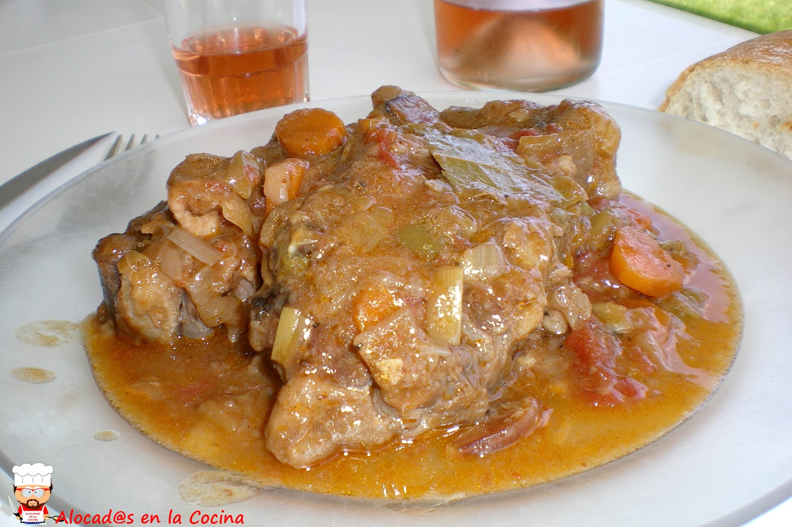 Alocados en la Cocina: RECETA DE COLA O RABO DE TORO ESTOFADO EN SALSA ...